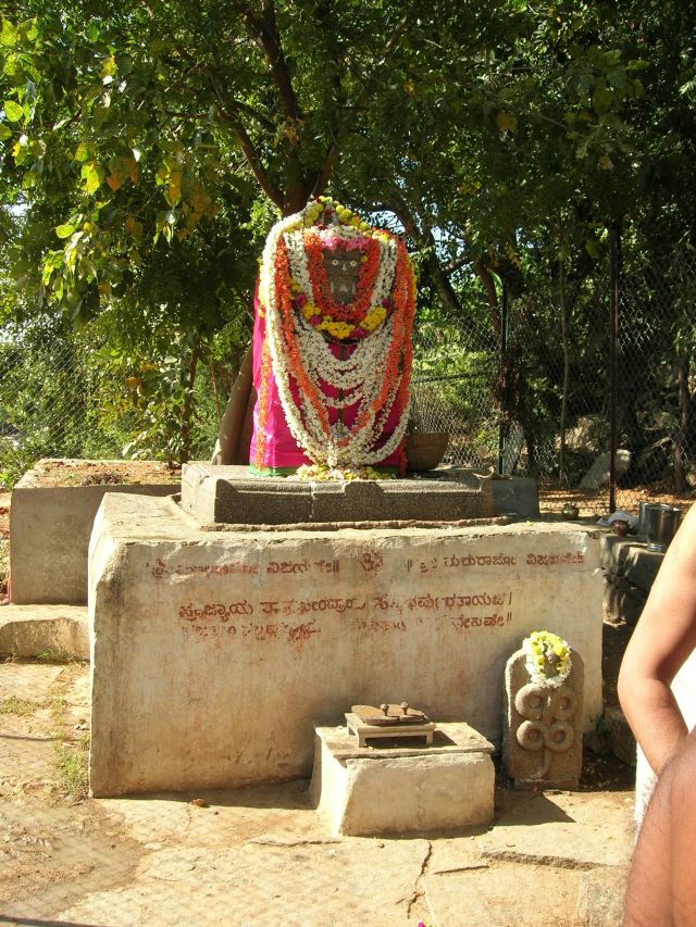 Alankara of Sri Rayaru - 5.jpg